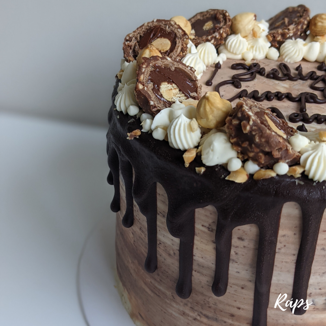Ferrero Cake – Dulcito Bakery